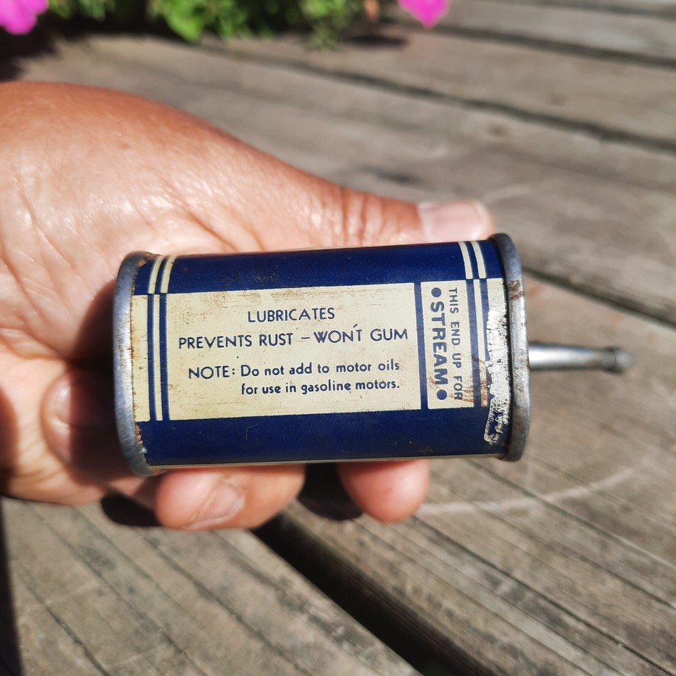 NICE SHAPE * dated 1945 DOOR-EASE DRIPLESS OIL Old Lead Spout Squat ...