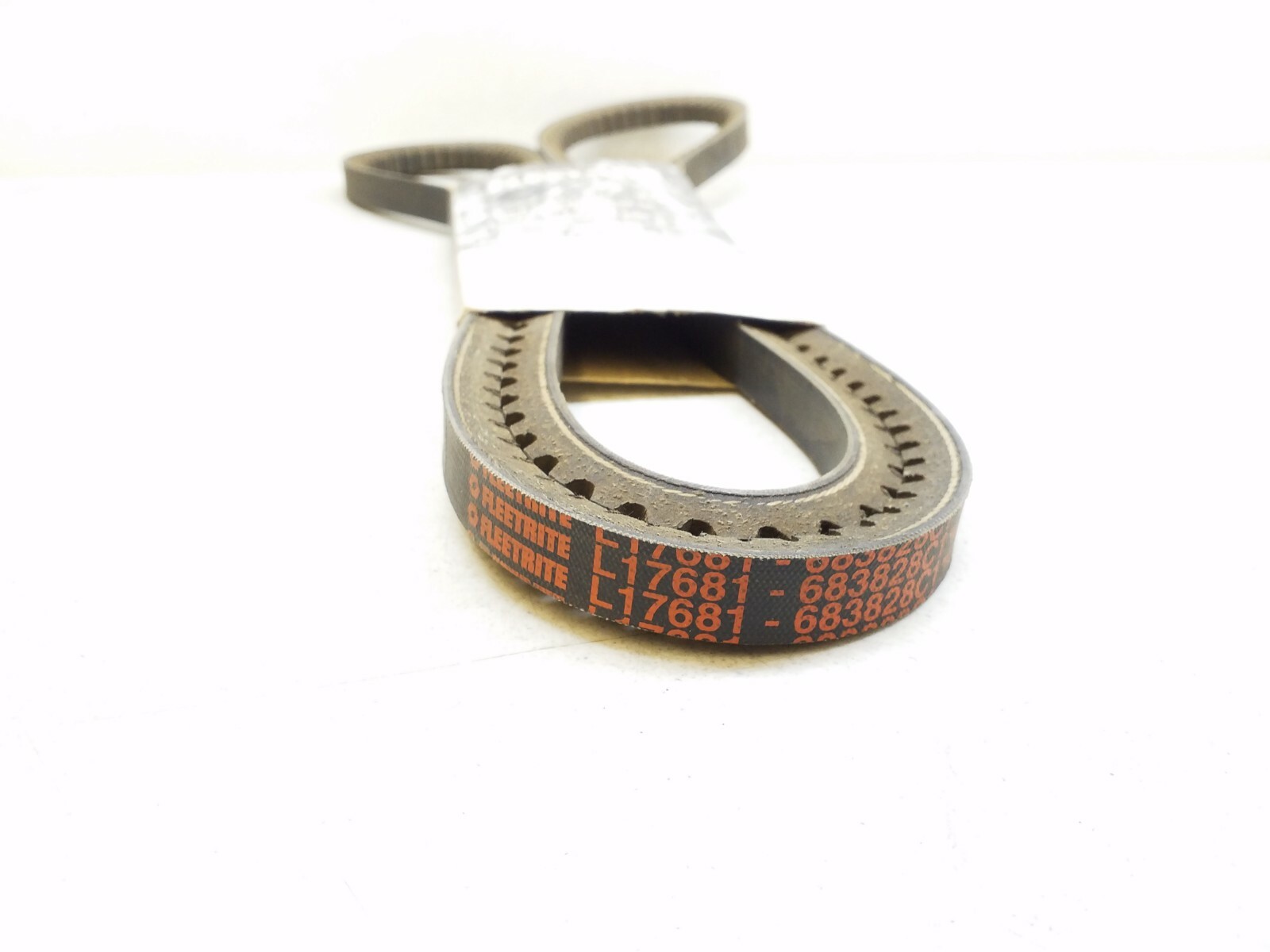 Fleetrite L17681 Accessory Drive Belt - 0.53" .1" - 36 Degree for sale ...
