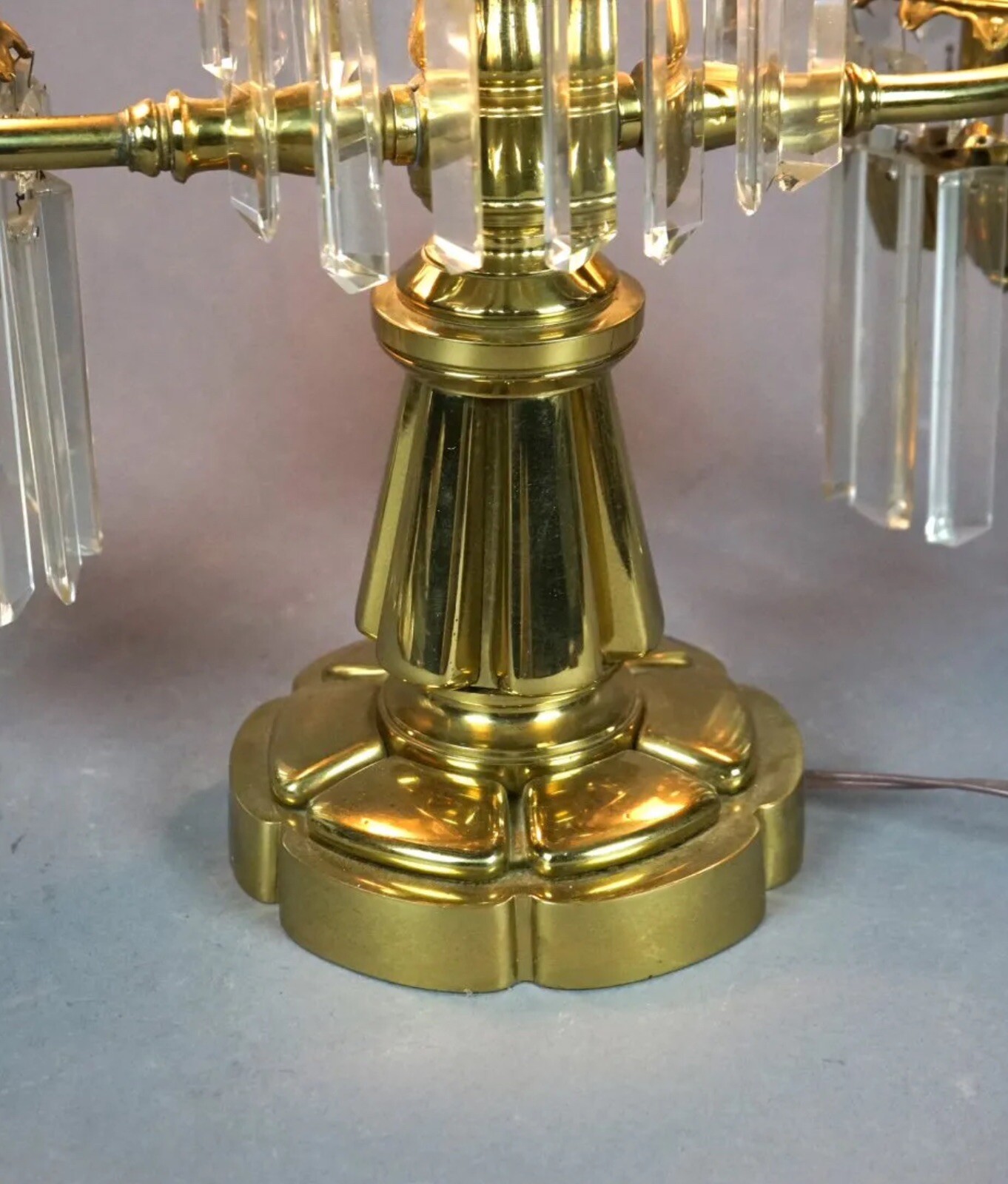 Antique Victorian Double Argand or Astral Table Lamp w Engraved Shades ...