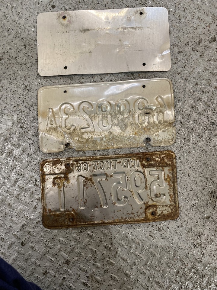 3 Old License plates bent and rusty | eBay