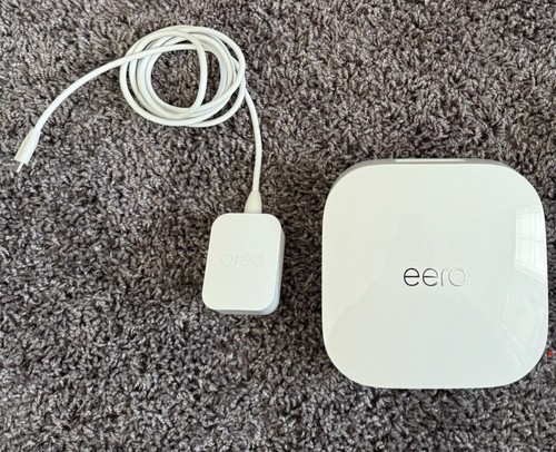 Eero Pro 6E Tri-Band Mesh Wi-Fi Router - White (S010001) - Barely used ...