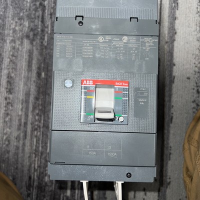 Circuit Breakers - Abb Sace Tmax