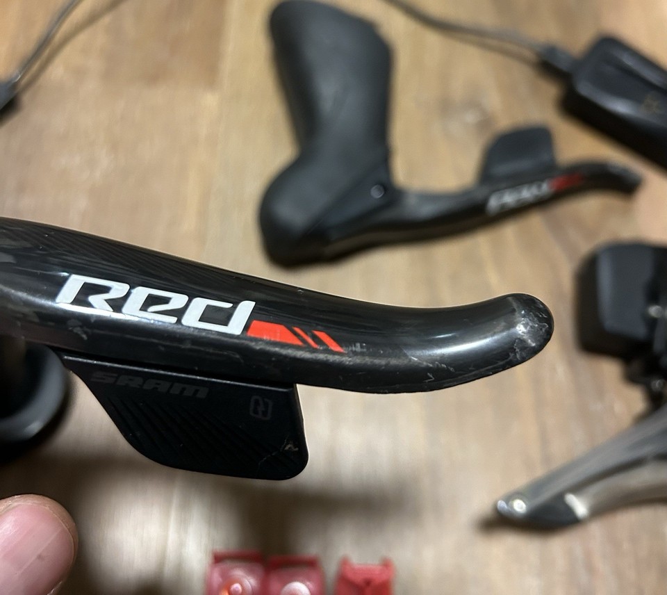 SRAM Red eTap 11 Speed Wireless Electronic Rim Brake Groupset ...