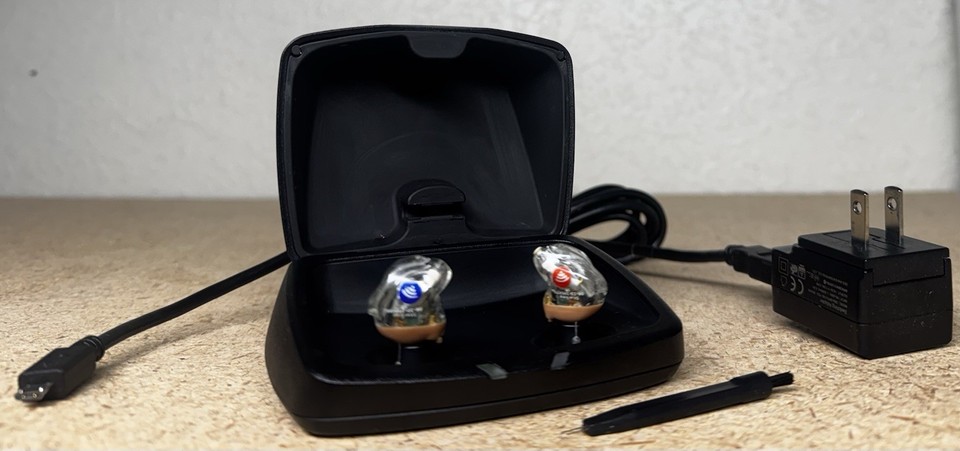 Starkey Hearing Aids- Genesis AI 24 ITC R&L With Charging Dock | eBay