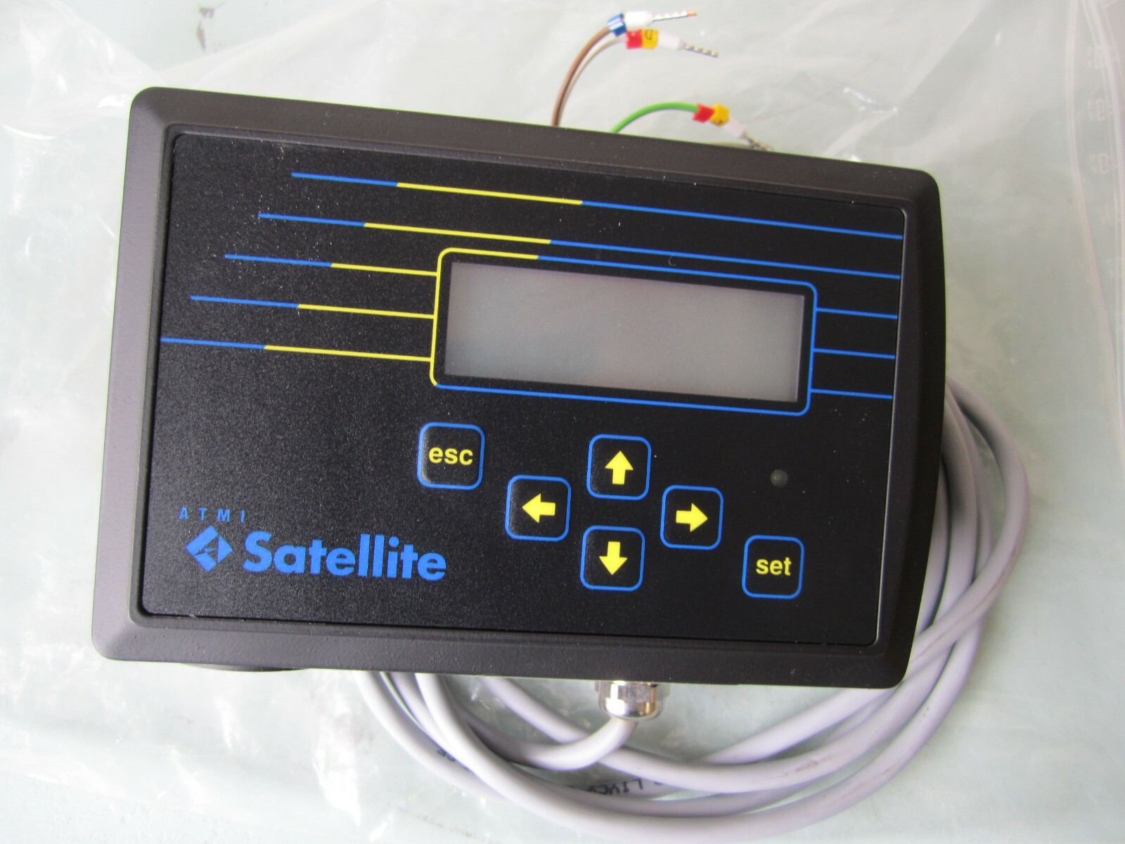 NEW ATMI FMK SATELLITE 4-20mA 9602-0200 DIGITAL GAS MONITOR | eBay