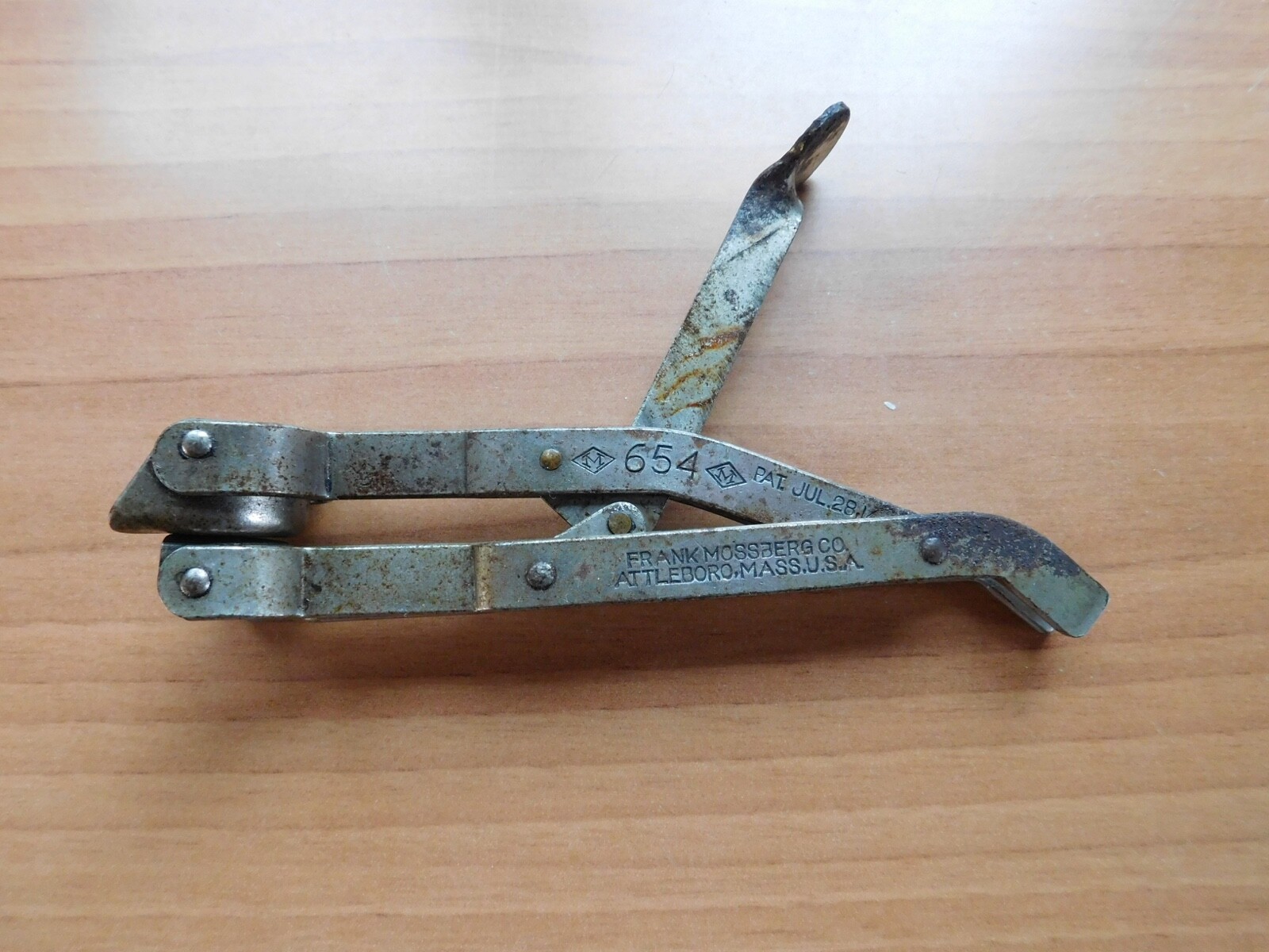 VINTAGE FRANK MOSSBERG VALVE SPRING COMPRESSOR TOOL # 654 ATTLEBORO ...