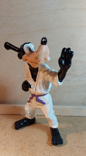 Bullyland Sport Goofy Karate | Figure (8cm) | eBay