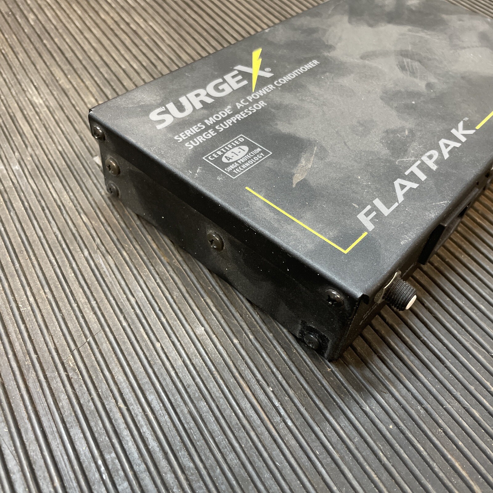 SurgeX Flatpak Series SA-82 120VAC 8AMPS Max Surge Suppressor (3-G) | eBay
