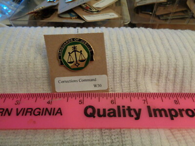 Corrections Command W30 Unit Crest, DI, DUI (DRAW#L18) | eBay