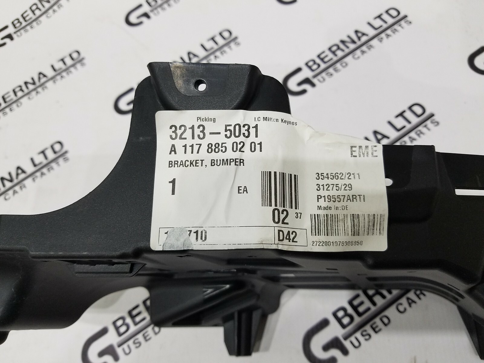 OEM Mercedes-Benz CLA Coupe C117 Right Exhaust Tip Bracket A1178850201 ...