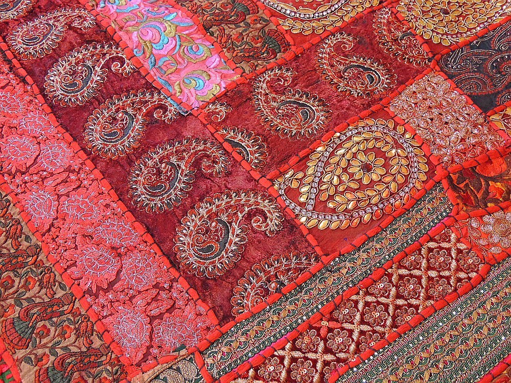 Red Indian Embroidered Duvet Cover Set 7P Sari Bedding Luxury ...