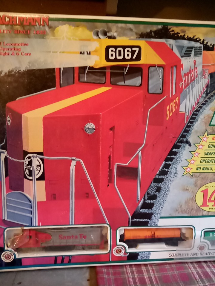 Bachmann Silver Lightning Santa Fe HO Complete Train Set | eBay