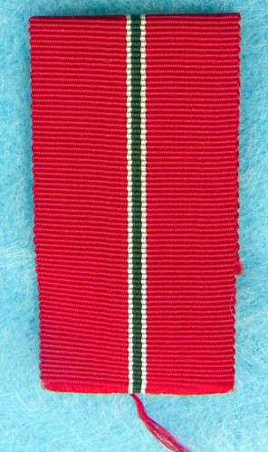 WW2 ORIGINAL GERMAN OST MEDAL RIBBON FOR UNIFORM BUTTONHOLE APPX. 4 ...