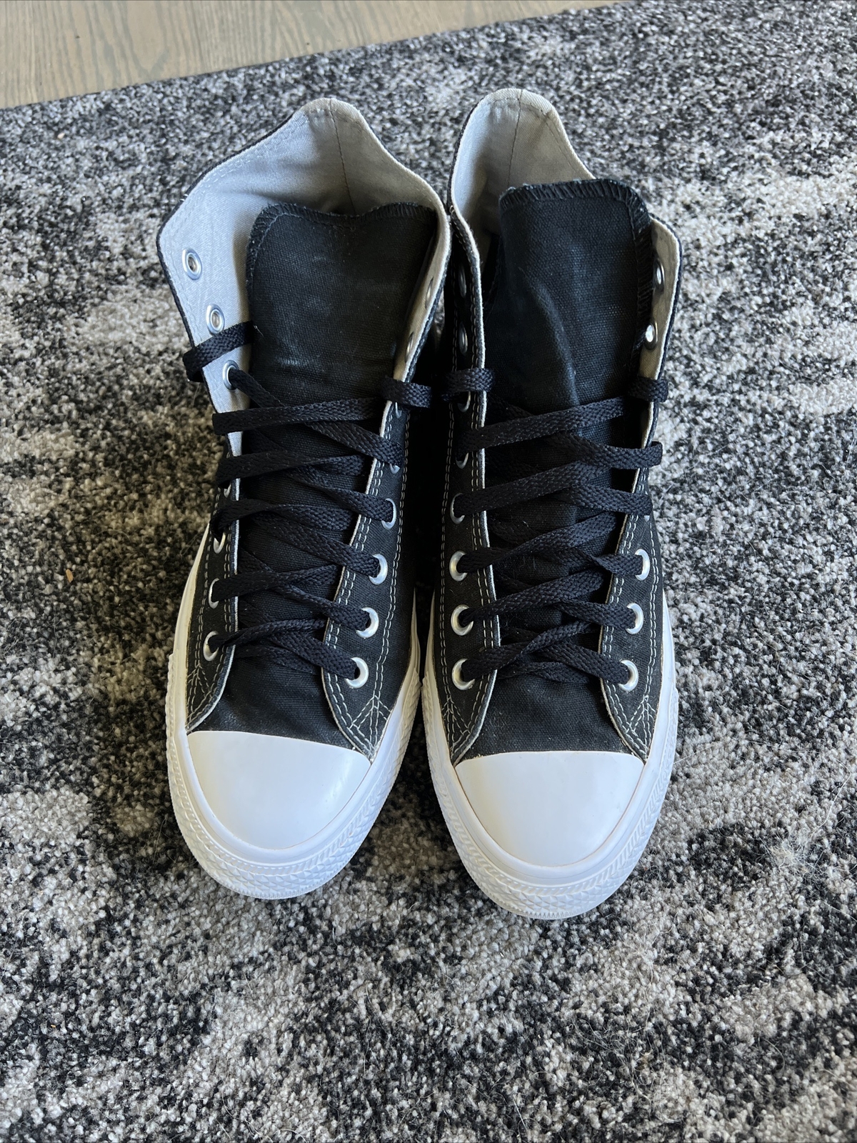 Converse Limited Edition Chuck Taylor All Stars Size… - Gem