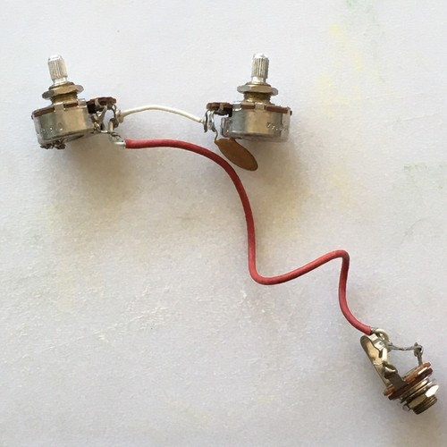 Two 250K Vintage 1981 Clarostat Pots Fender Wiring Harness Switchcraft ...