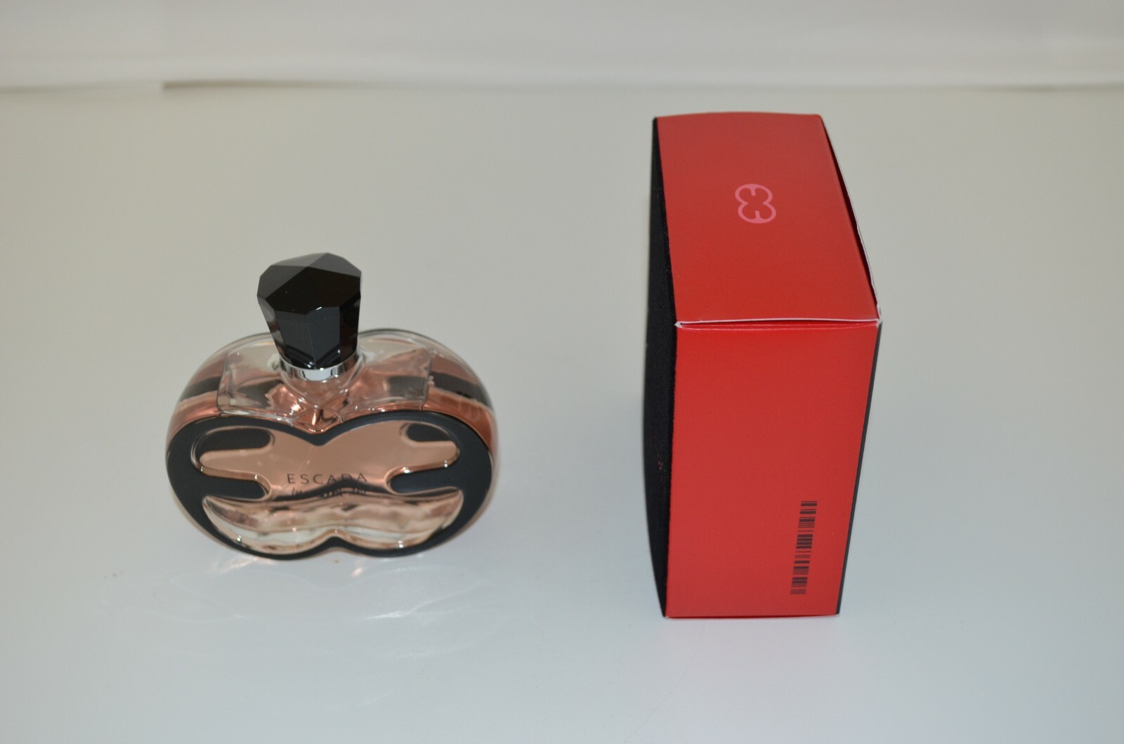 Escada Incredible Me Spray Eau de Parfum, 75 ml, in Original Packaging ...