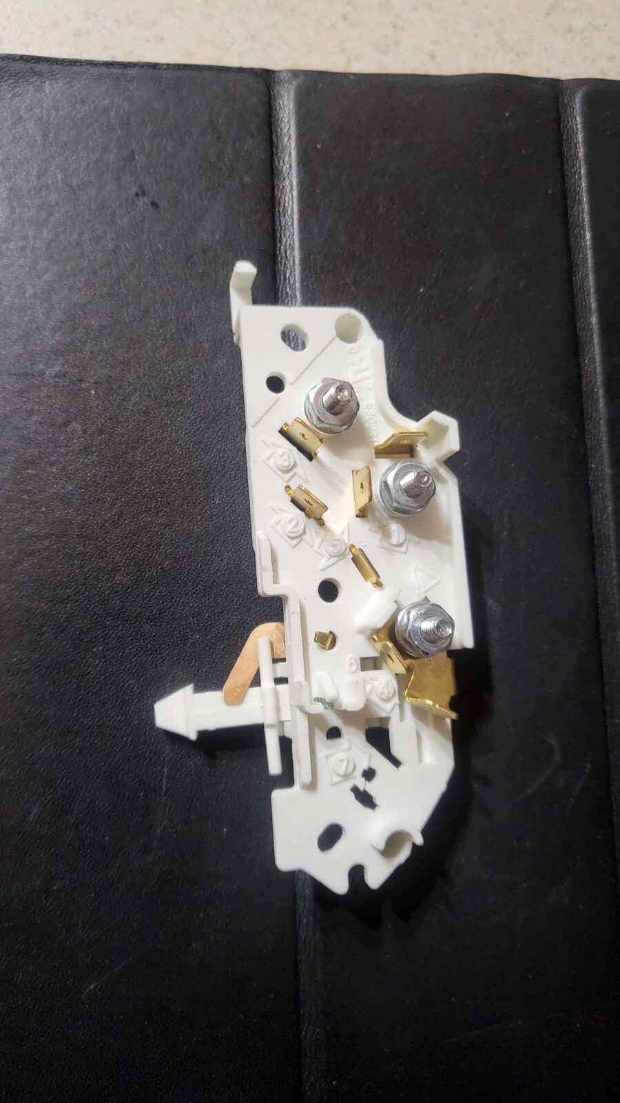 Emerson - Stationary Switch ( Emeral )( Box of 10)For Adc Motors ONLY ...