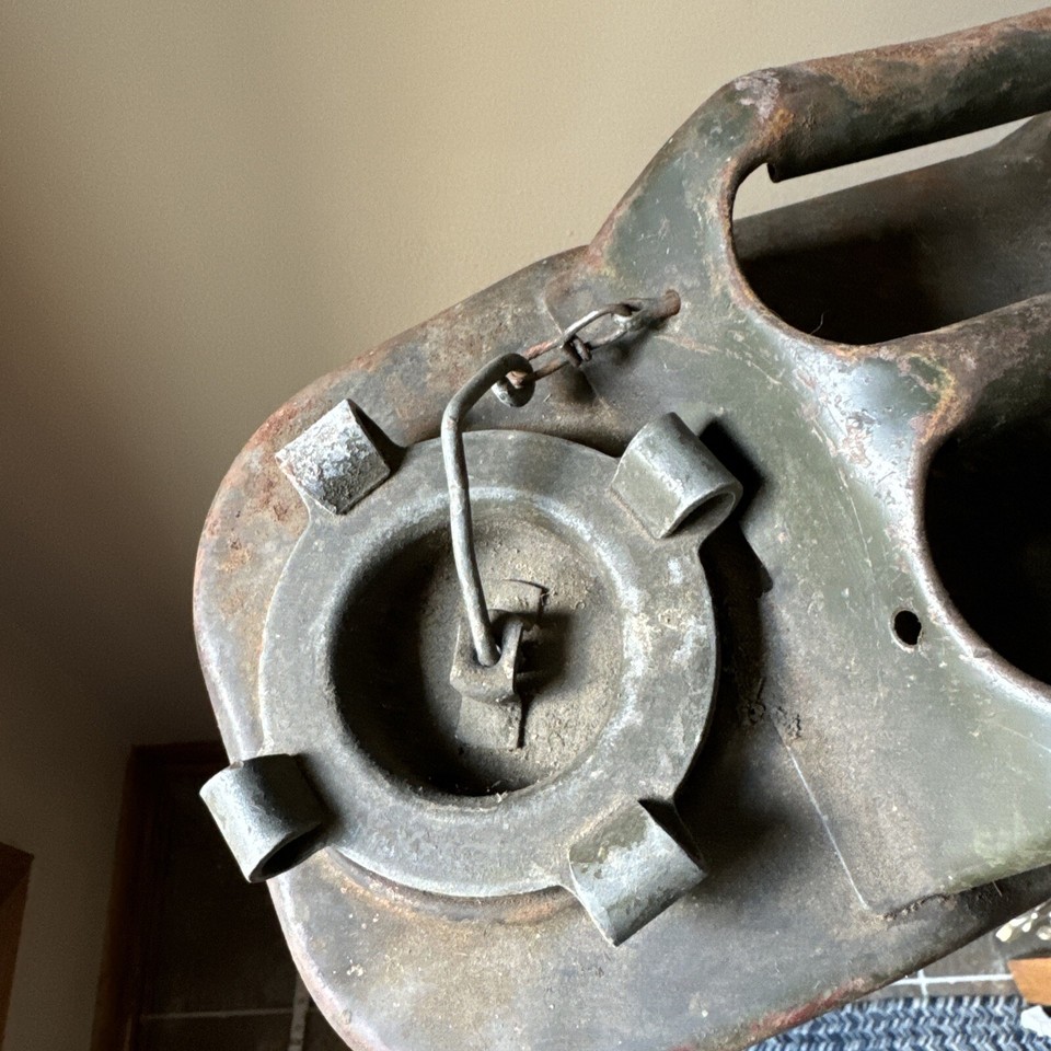 Vintage RUDY JERRY CAN GAS 5L RED w/ FLEX SPOUT and LID 20-5-45 WWII | eBay