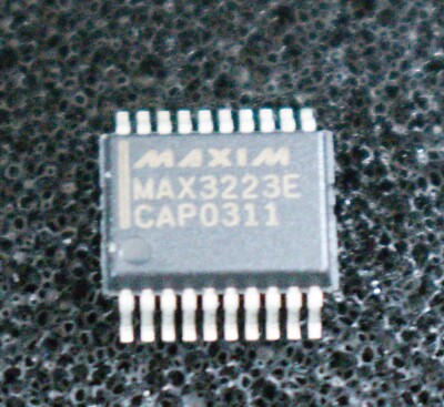 MAX3223E Maxim RS-232 Transceivers with AutoShutdown ***free p&p ...