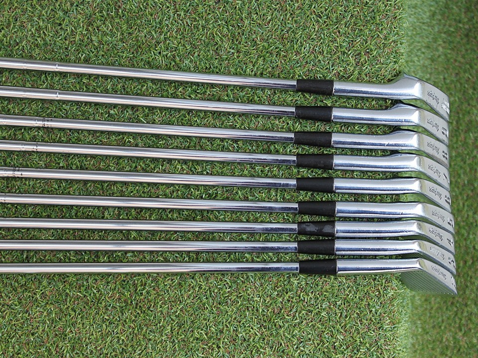 MacGregor Tourney Custom R55 Vintage Forged Muscle Back Iron Set 2-PW 9 ...