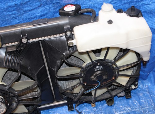 Honda Genuine Dc5 Integra Radiator DENSO Pa66 Pa612-gf30 JDM for sale ...