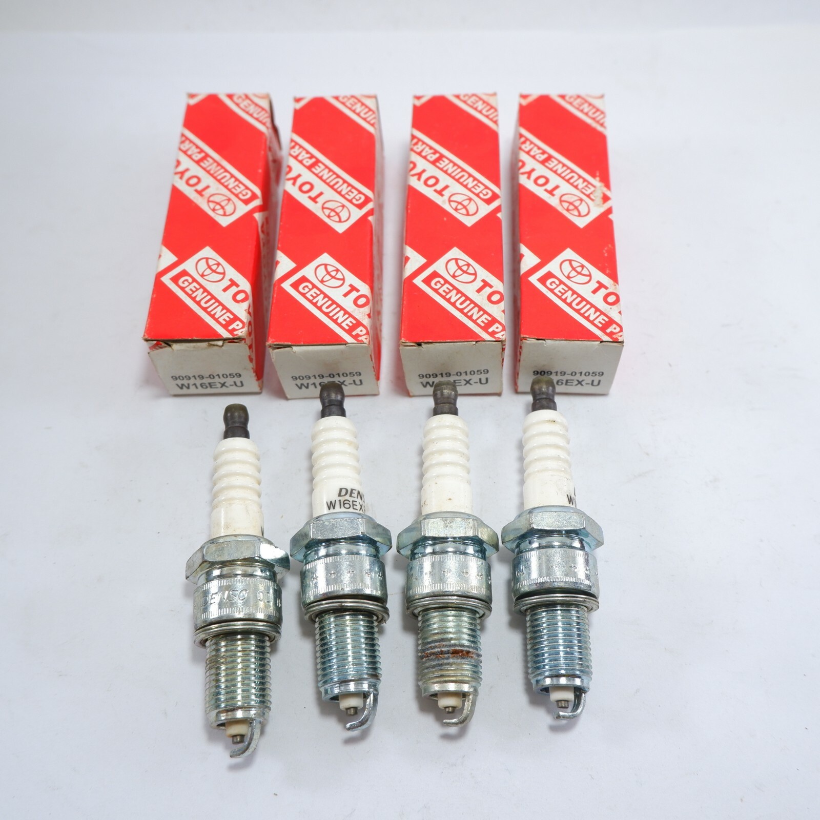4PCS DENSO SPARK PLUGS W16EX-U 90919-01059-8N FOR TOYOTA NISSAN ...