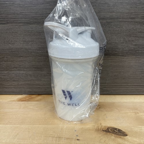 Blender Bottle The Well 20oz Shaker Mix Cup With Loop Top New | eBay
