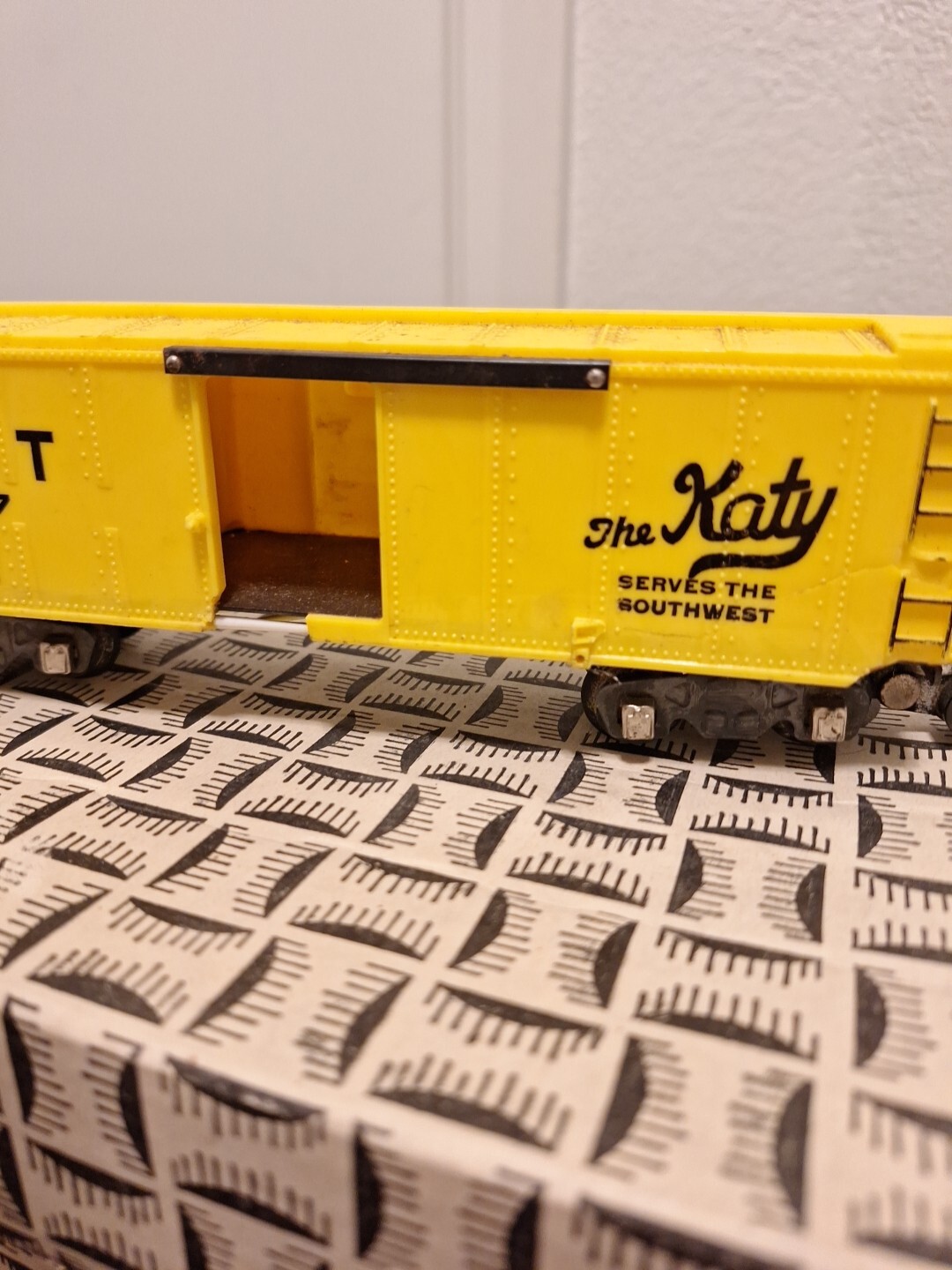 American Flyer S Scale The Katy - MKT 637 Yellow Box Car | eBay