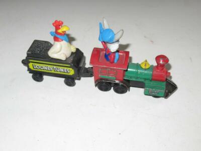 ERTL FOUR PIECE LOONEY TUNES TRAIN SET PUSH TYPE- EXC- M44 | eBay