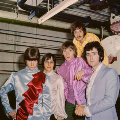 Scottish pop group Marmalade posed backstage in London circa 1968 - Old ...