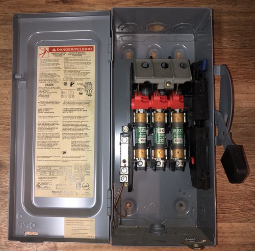 Square D D322N 60 Amp General Heavy Duty Safety Switch 240 Volts | eBay