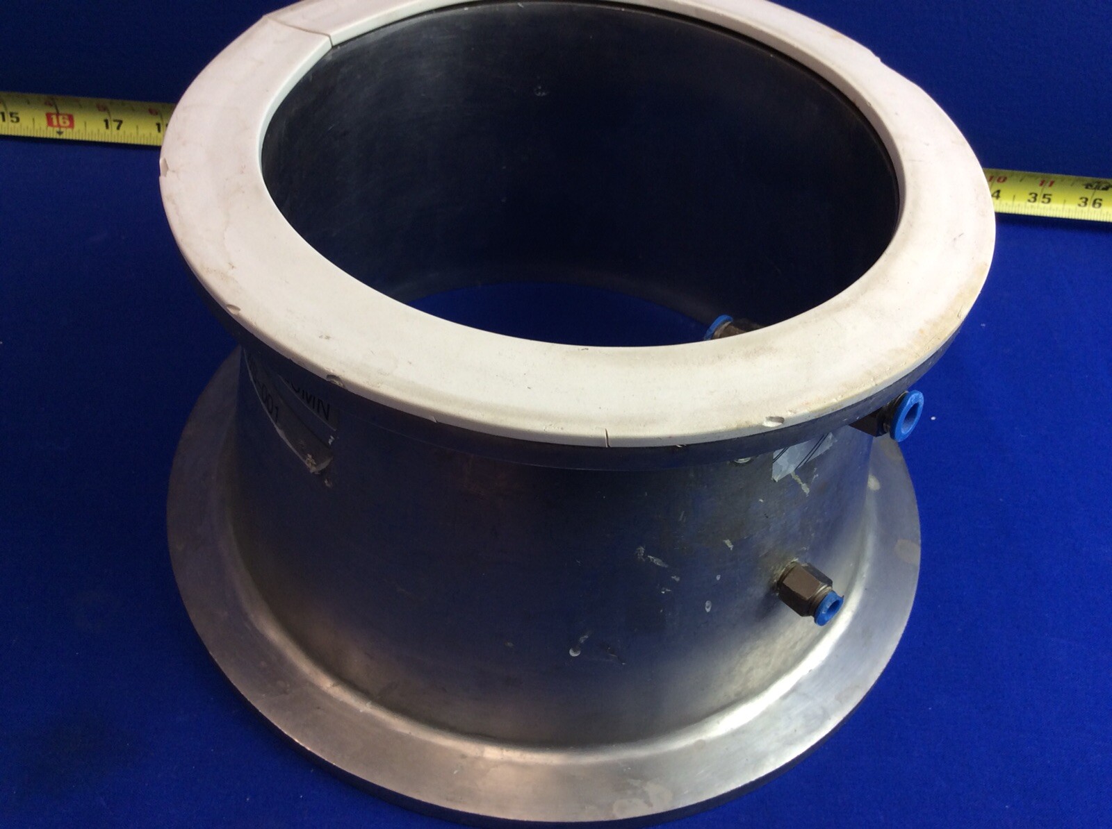 GLATT WURSTER COLUMN EXPANSION CHAMBER 8-7/8"DIA TOP x 6-7/8"DIA BOTTOM ...