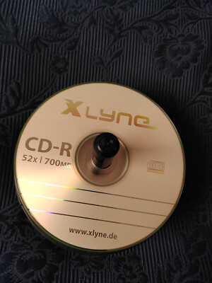 31 Xlyne CD-R 700 MB CD-Rohlinge - 52x Speed - 80 Min - Spindel + 6 ...