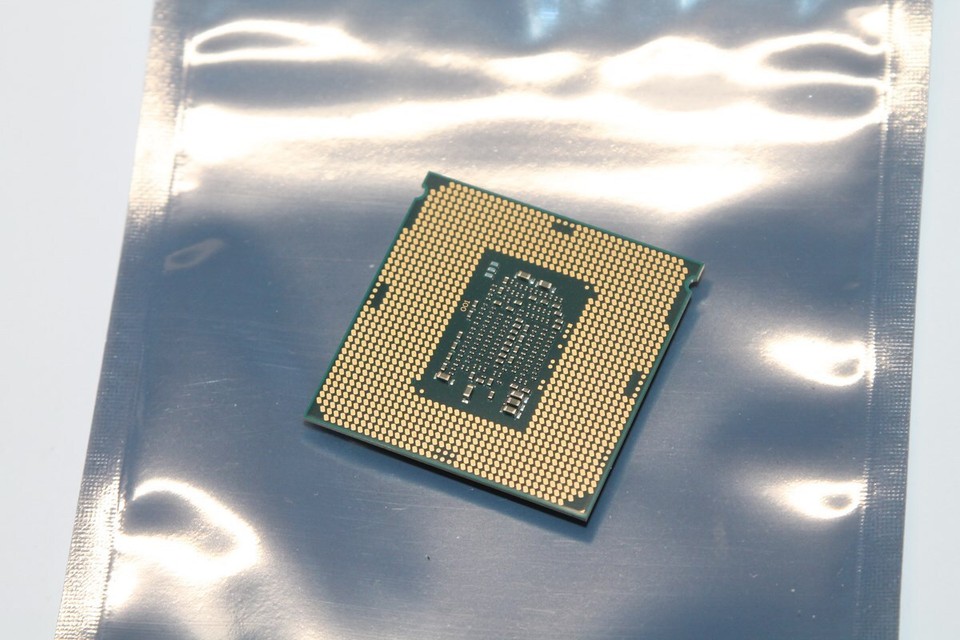 PROCESSEUR Intel Xeon E3-1220 V5 (SR2CQ) 3.00GHz 4-Core LGA1151 CPU | eBay