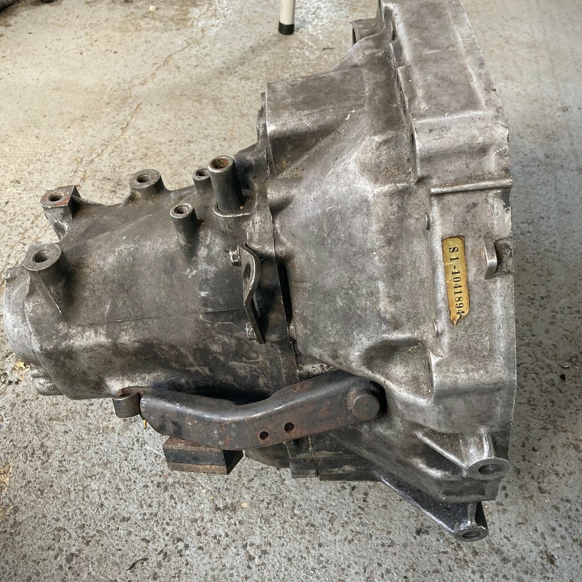 1990 Acura Integra Transmission This Acura Integra Features '90s