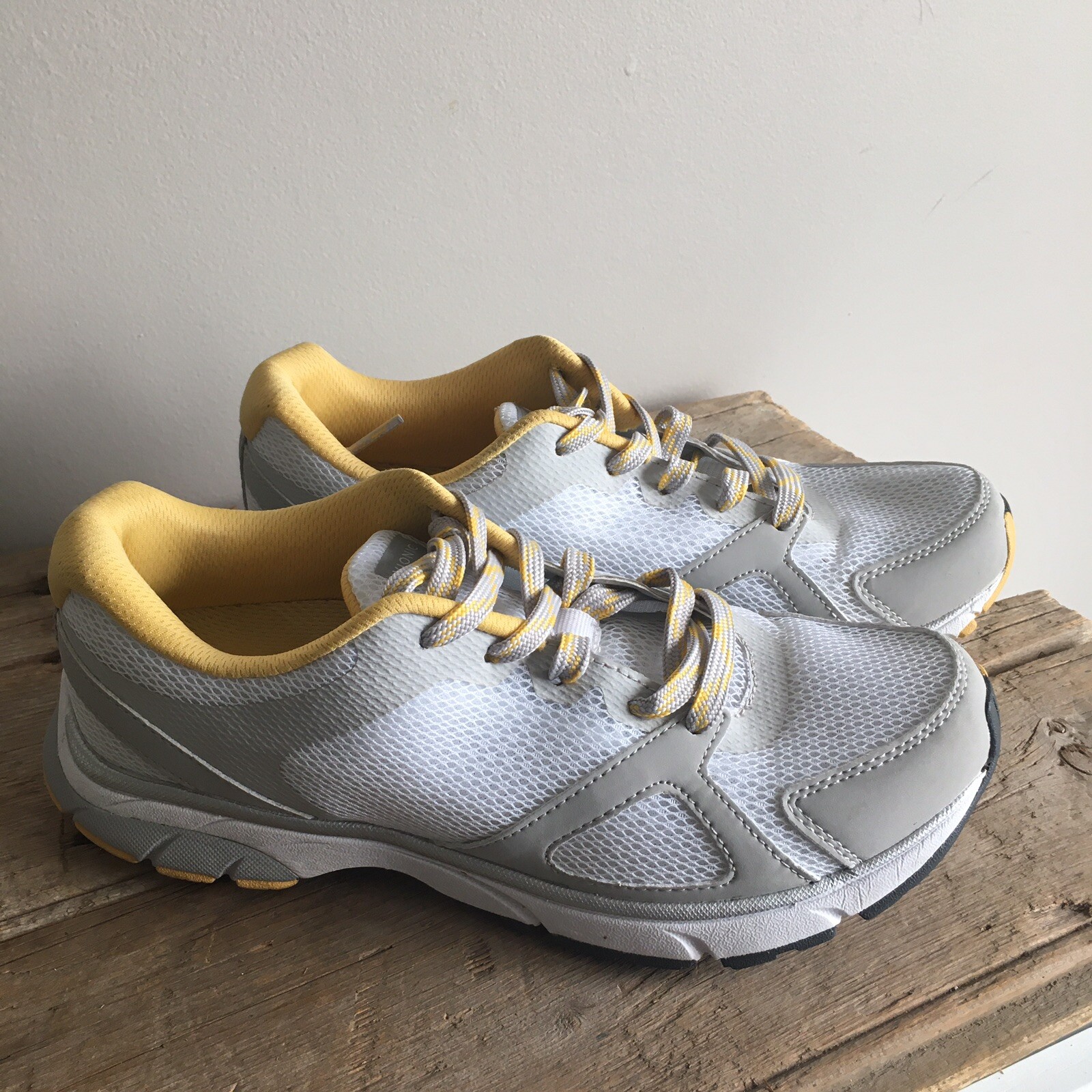 Vionic Shoes Women's Size 8 Wide Tokyo White Gray Yellow Mesh Comfort ...