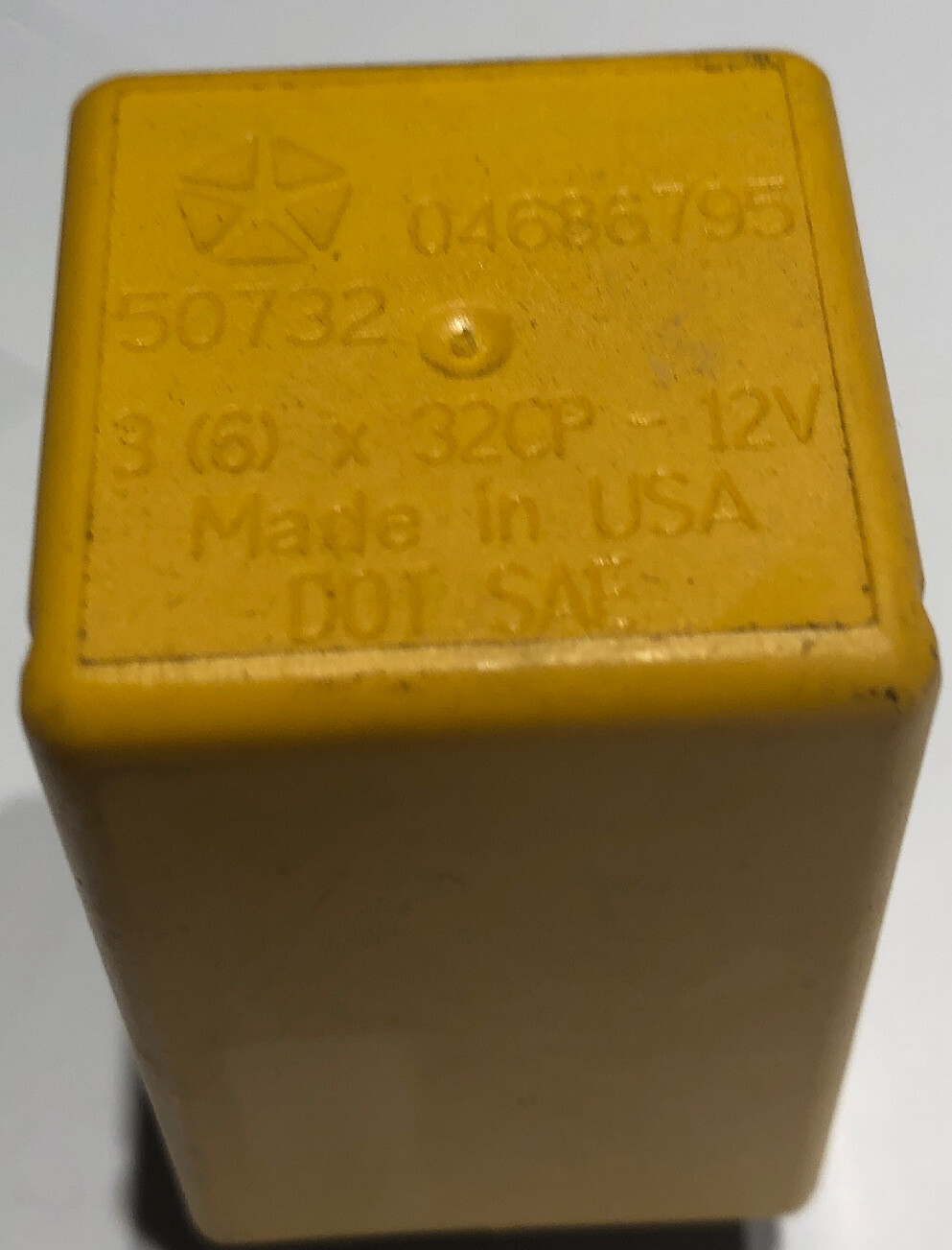 Mopar Chrysler Flasher Relay 50732 04686795 YELLOW 9 PRONG Dodge ...