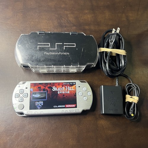 Sony PSP 2001 Silver w/ Games Silent Hill Origins Resident Evil 2 *WLAN ...