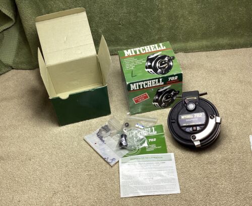 VTG. MITCHELL 782 GRAPHITE FLY REEL | eBay