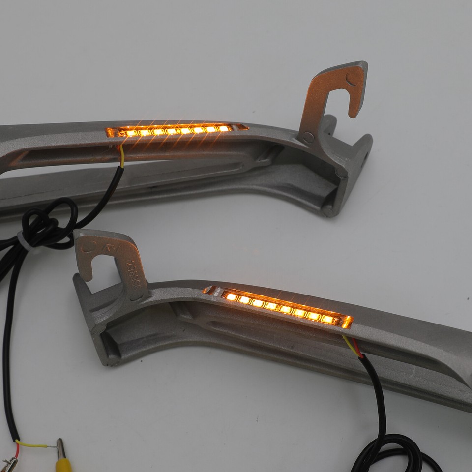 Silver Rear Passenger Footrest Bracket LED Signal For 06-07 Suzuki GSXR ...