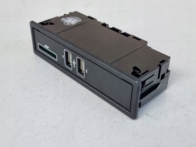 Mercedes-Benz C E W205 W213 C238 Multimedia Connection Unit Dual USB ...