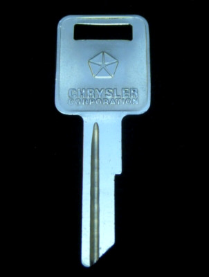 RA4 DODGE RAMCHARGER Logo TAILGATE Key Blank 1981-1992, 1985-90 Jeep ...