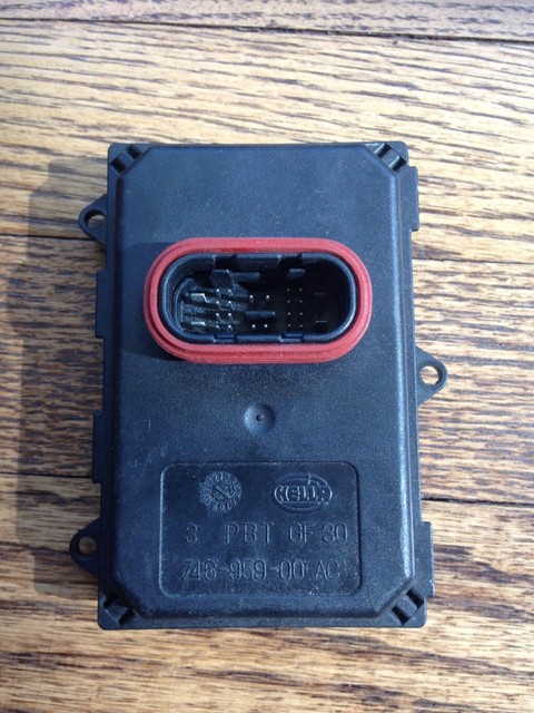 11-17 VW Touareg Tiguan Eos Headlight Module Control Unit OEM 8U0941329 ...