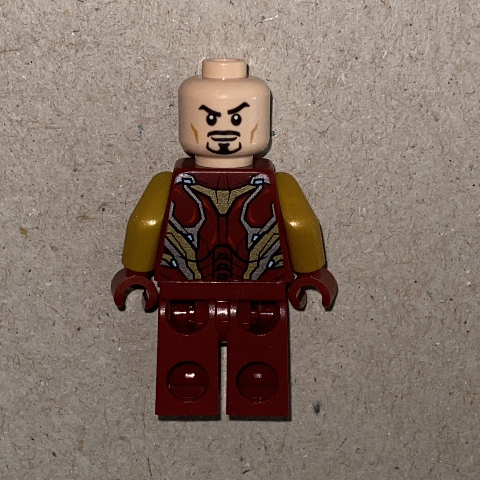 Lego Iron Man MK85 Mark 85 Minifigure SH573 Avengers Compound Battle ...