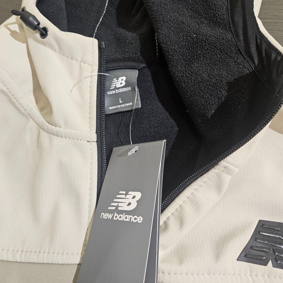 men's new balance hooded softshell waterproof jacket large RN# 130893 ...