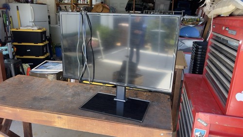 Samsung UN32EH4003f 32-inch LED TV, working, no remote included | eBay