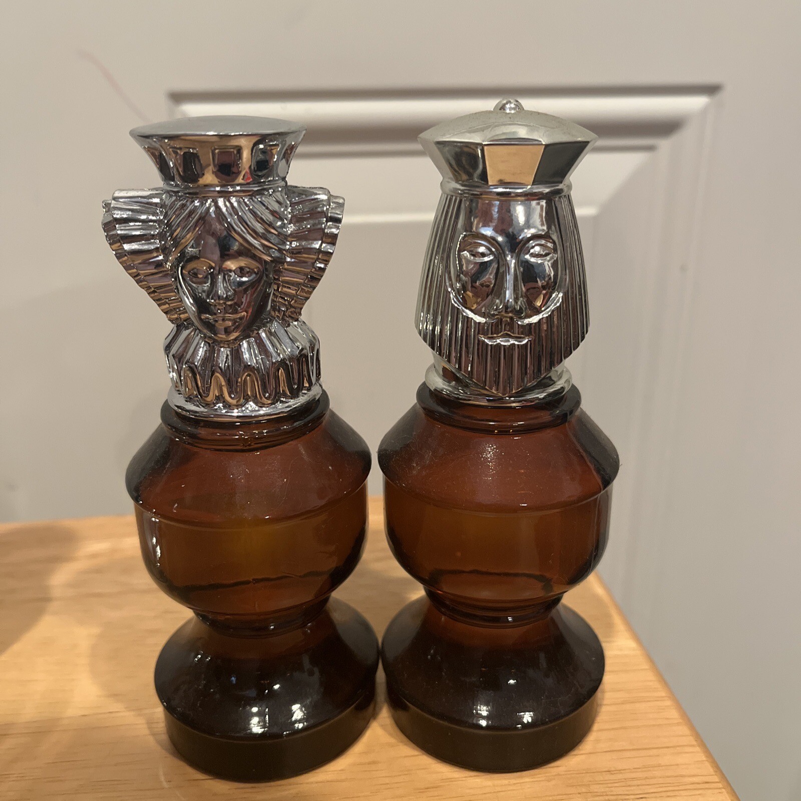 Complete Set of 32 Vintage AVON Chess Set Game Pieces Cologne Bottles ...