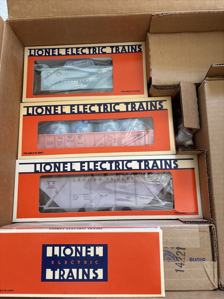 Lionel 6-11722 O Gauge Girls Train Set Steam Locomotive Freight Set ...