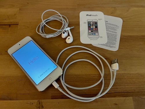 Apple iPod Touch (7th Generation) A1574 in Box Gold, 32GB Ear Pods | eBay