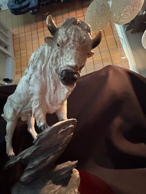 Collectible Vintage DWK 2007 White Buffalo Bison Statue Figurine ...